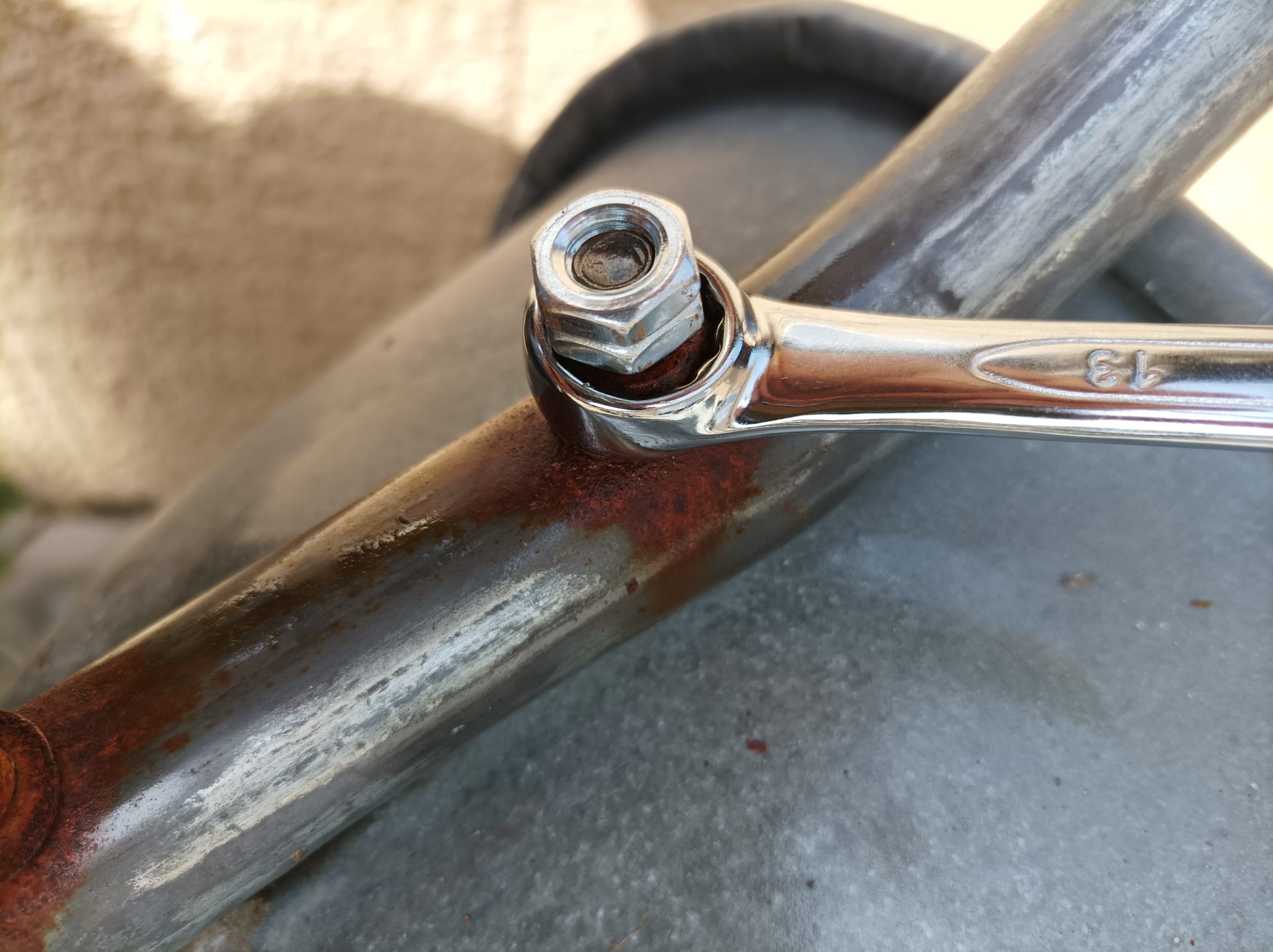 Wheelbarrow repair - Workshopshed